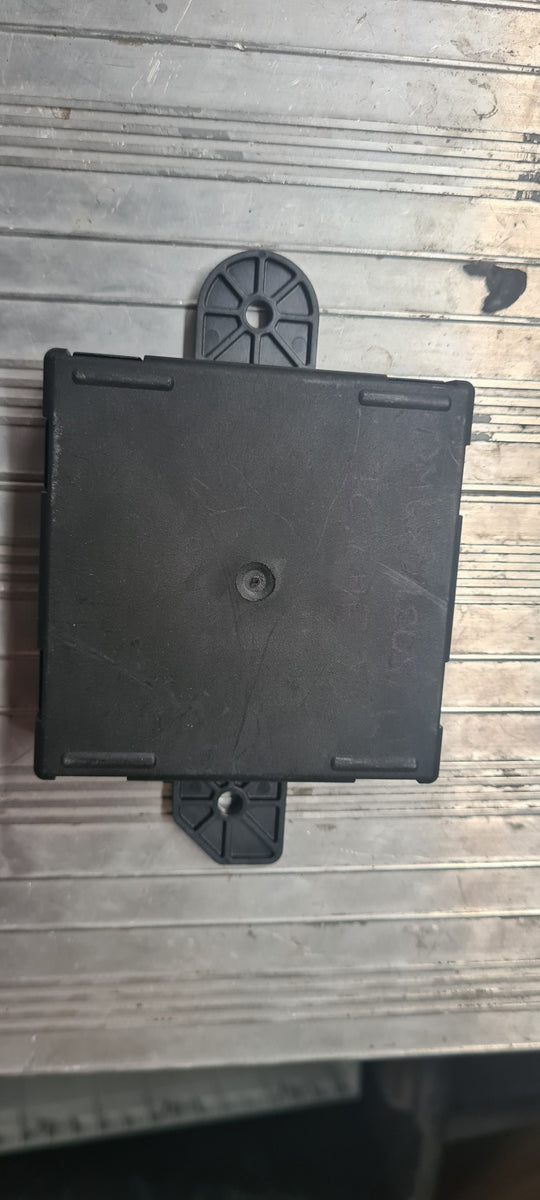 p05026613ah Chrysler 300C LX Left front door Module – Poly4x4